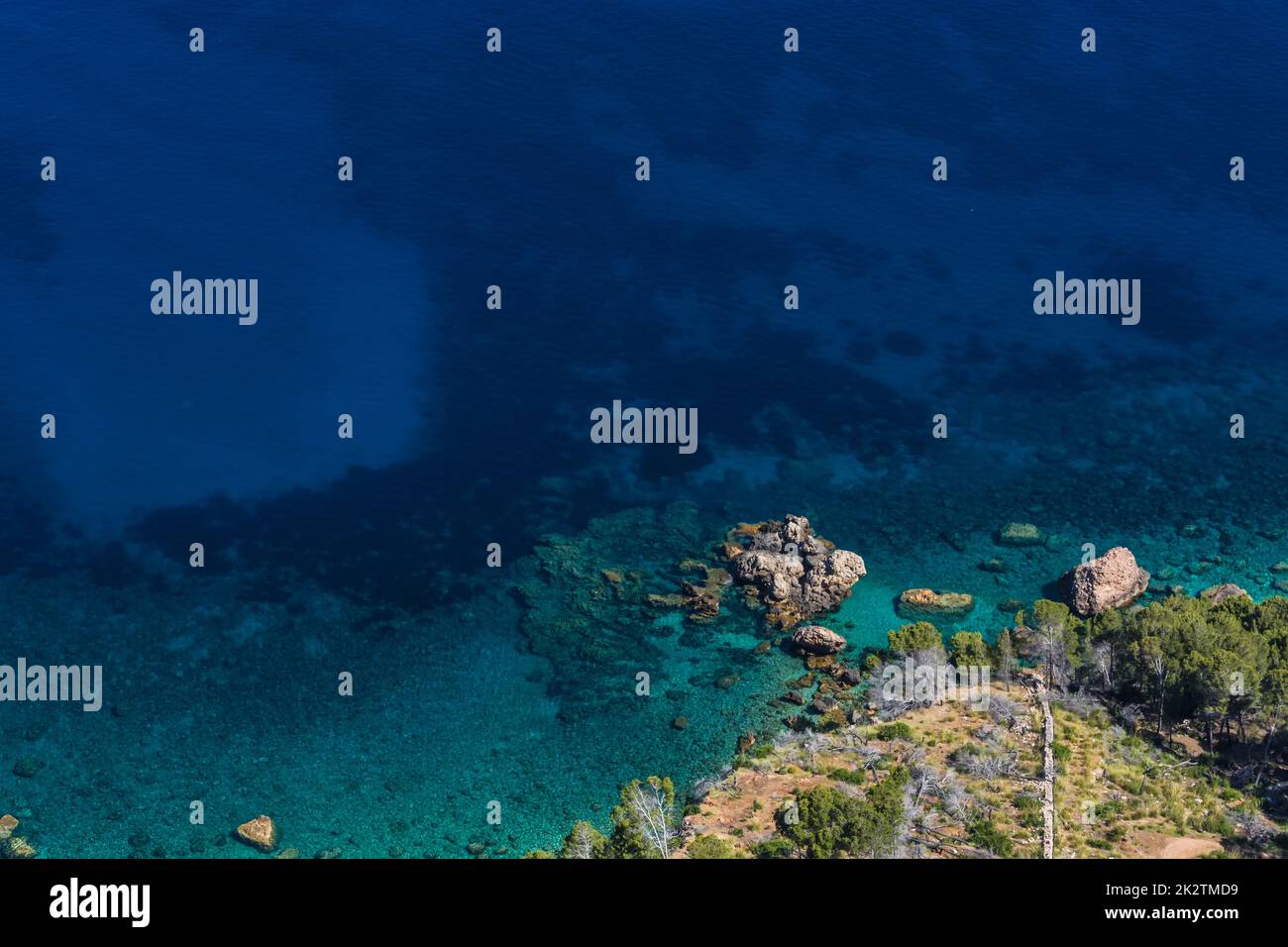 Sea rocks and transparent sea Stock Photo - Alamy