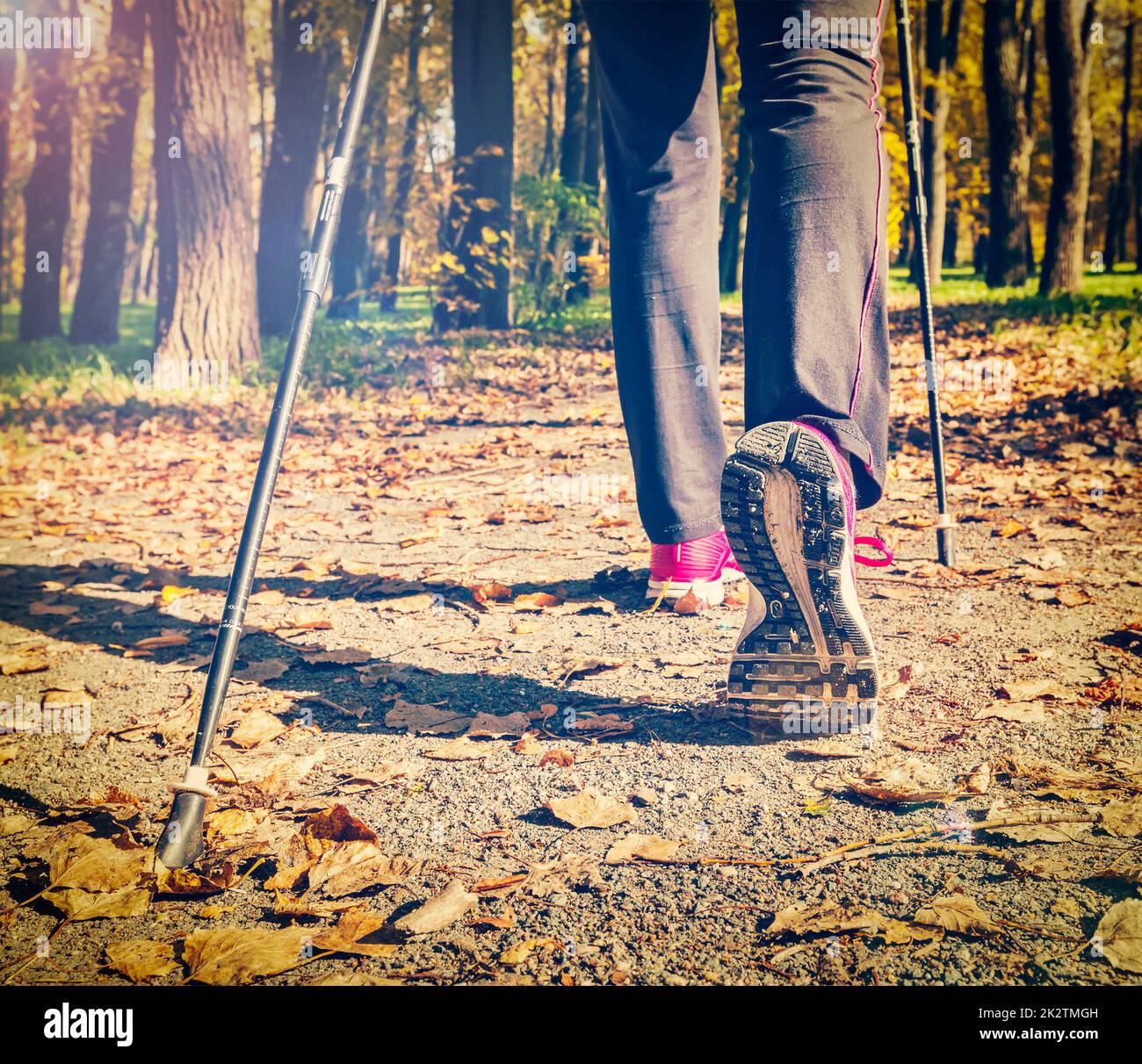 Woman walking vintage hi-res stock photography and images - Alamy
