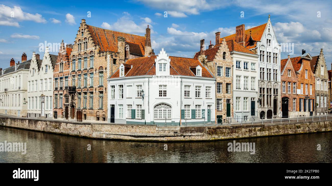 Bruges medieval houses and canal, Belgium Stock Photo - Alamy