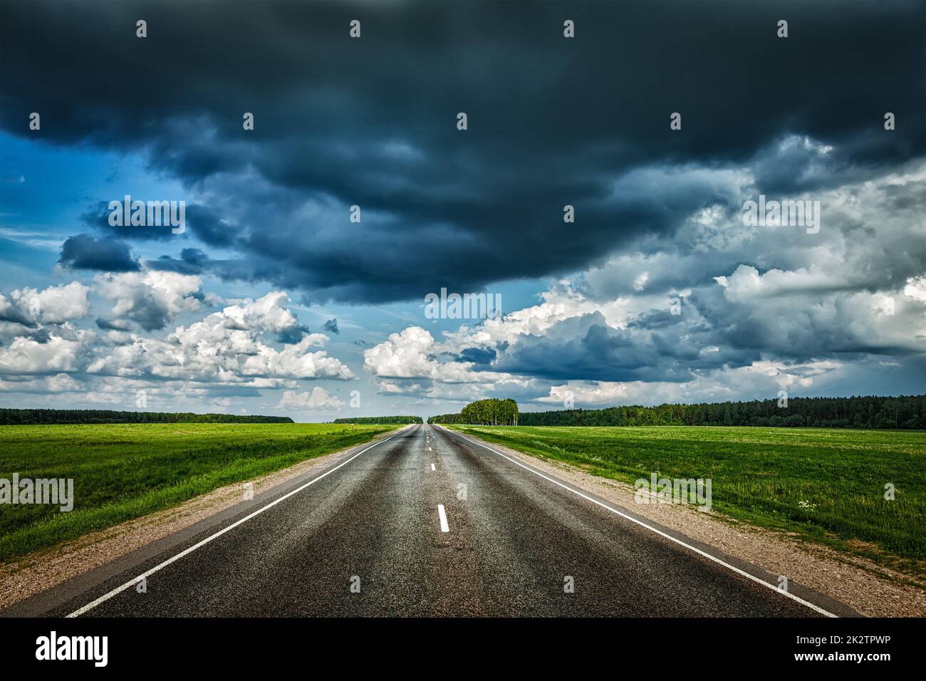 Stormy sky with road hi-res stock photography and images - Alamy