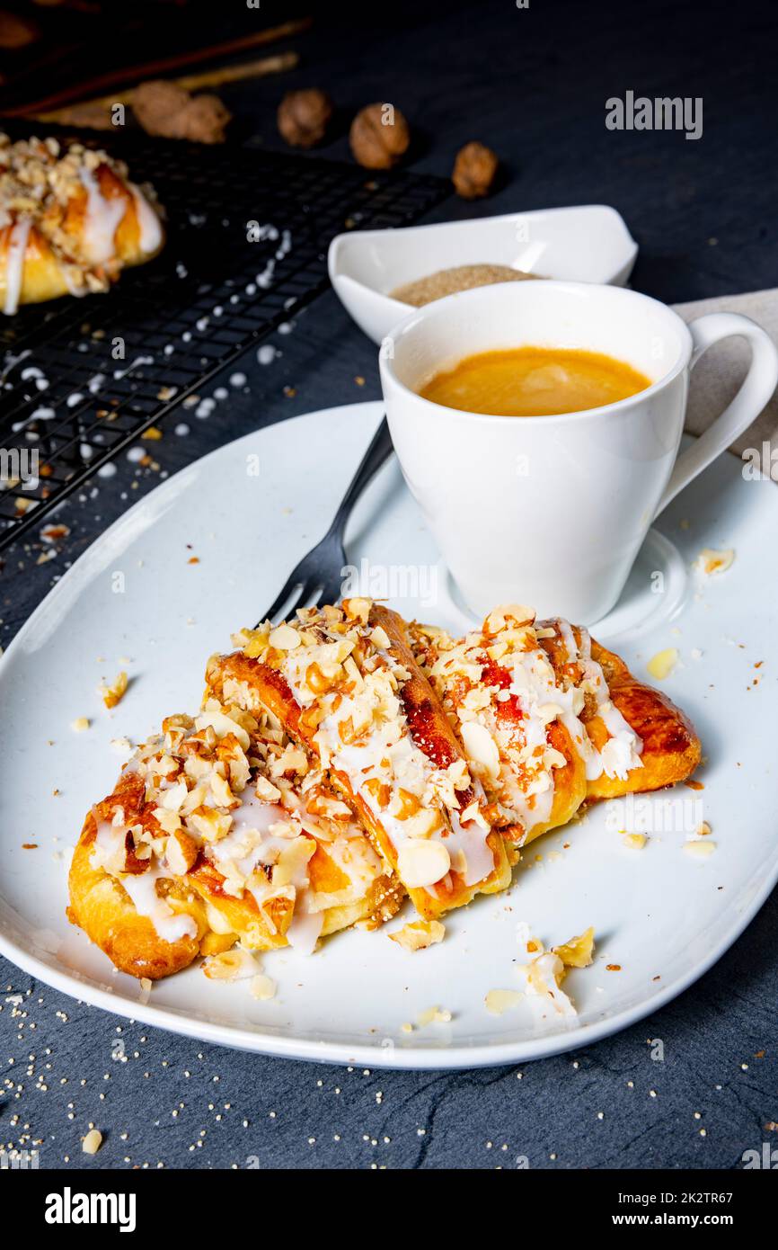 Croissant st martin hi-res stock photography and images - Alamy