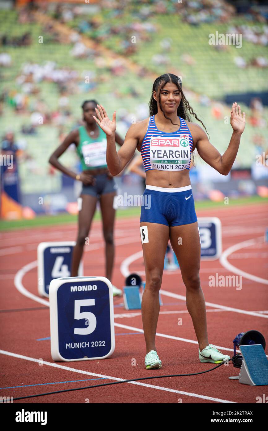 Nicole Yeargin participating in the 400 meters of the European ...