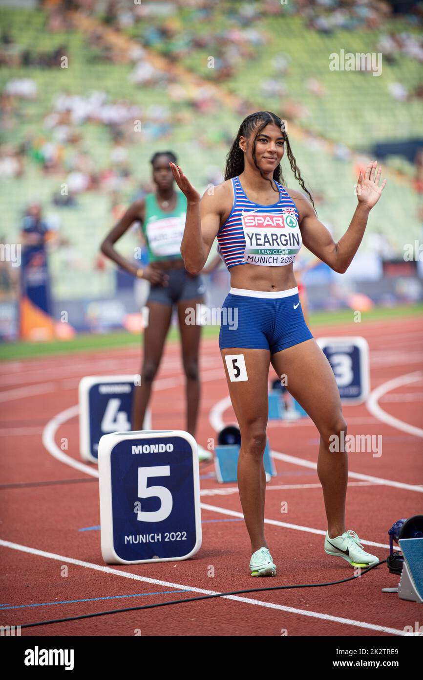 Nicole Yeargin participating in the 400 meters of the European ...
