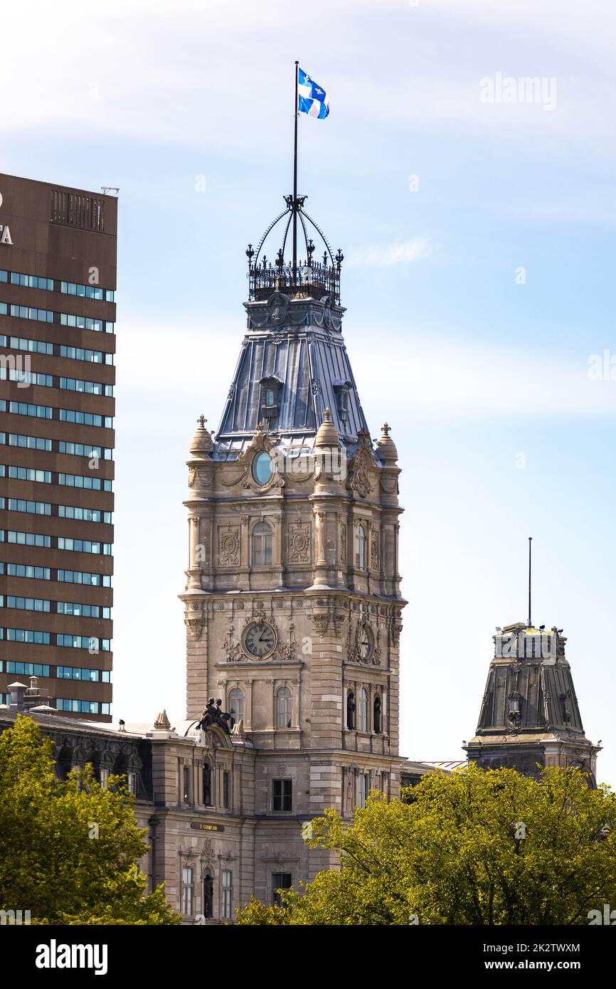 Flag of quebec hi-res stock photography and images - Alamy
