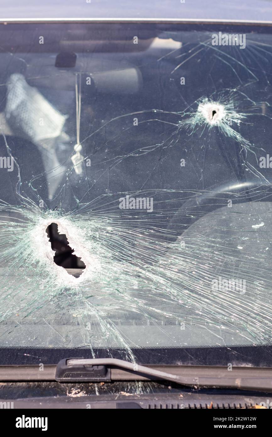 Car smash hi-res stock photography and images - Alamy