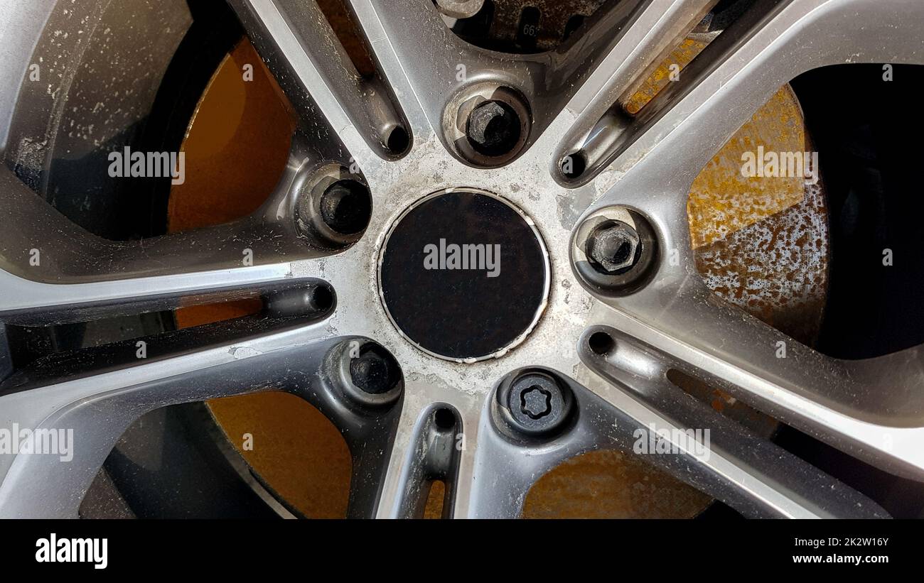 Alloy wheel repair hi-res stock photography and images - Alamy