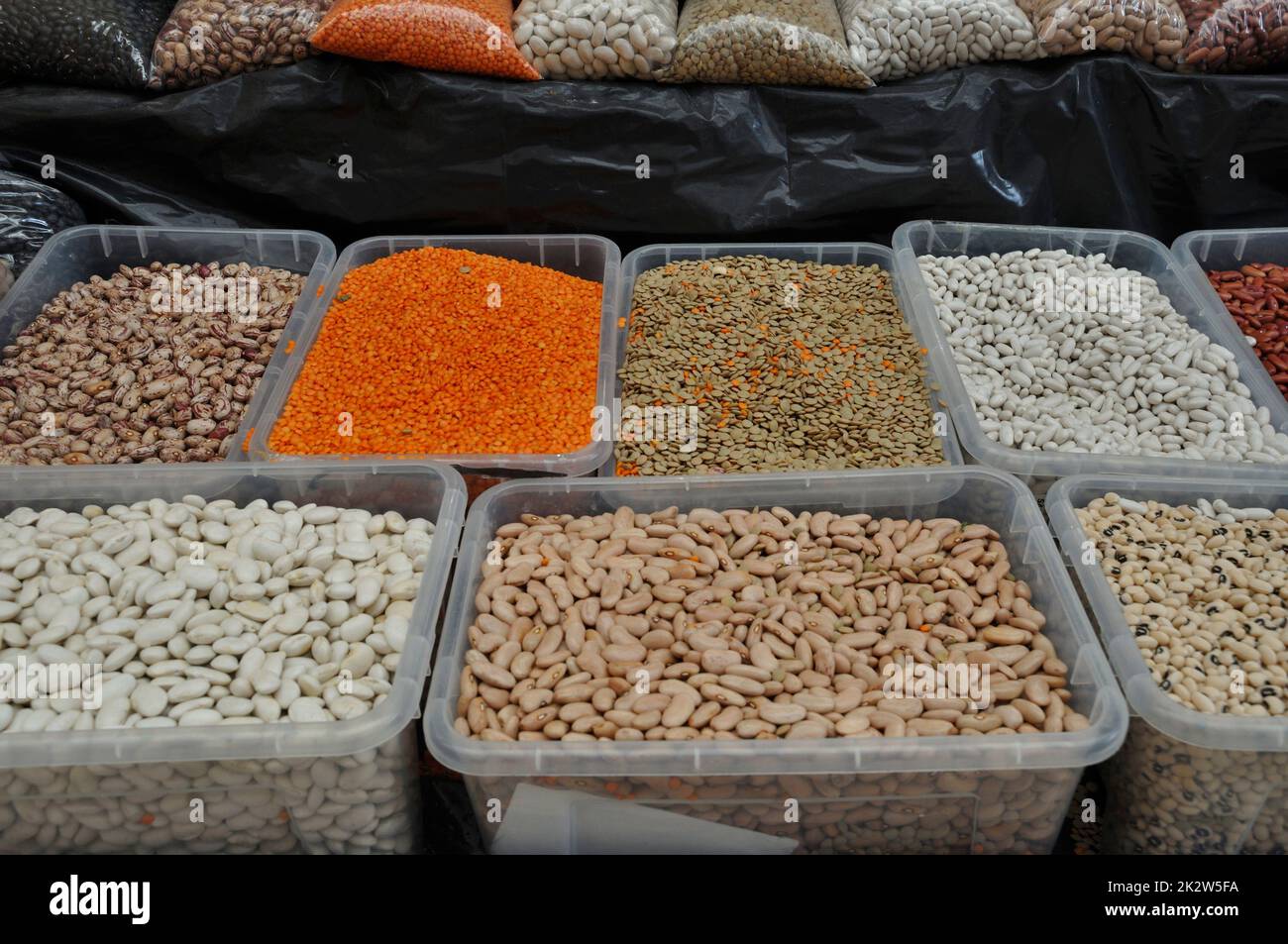 Pulses shop hi-res stock photography and images - Alamy