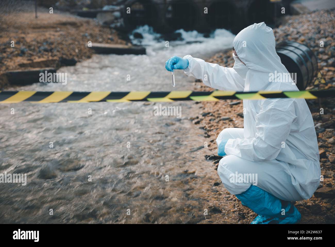 Man collecting water sample hi-res stock photography and images - Alamy