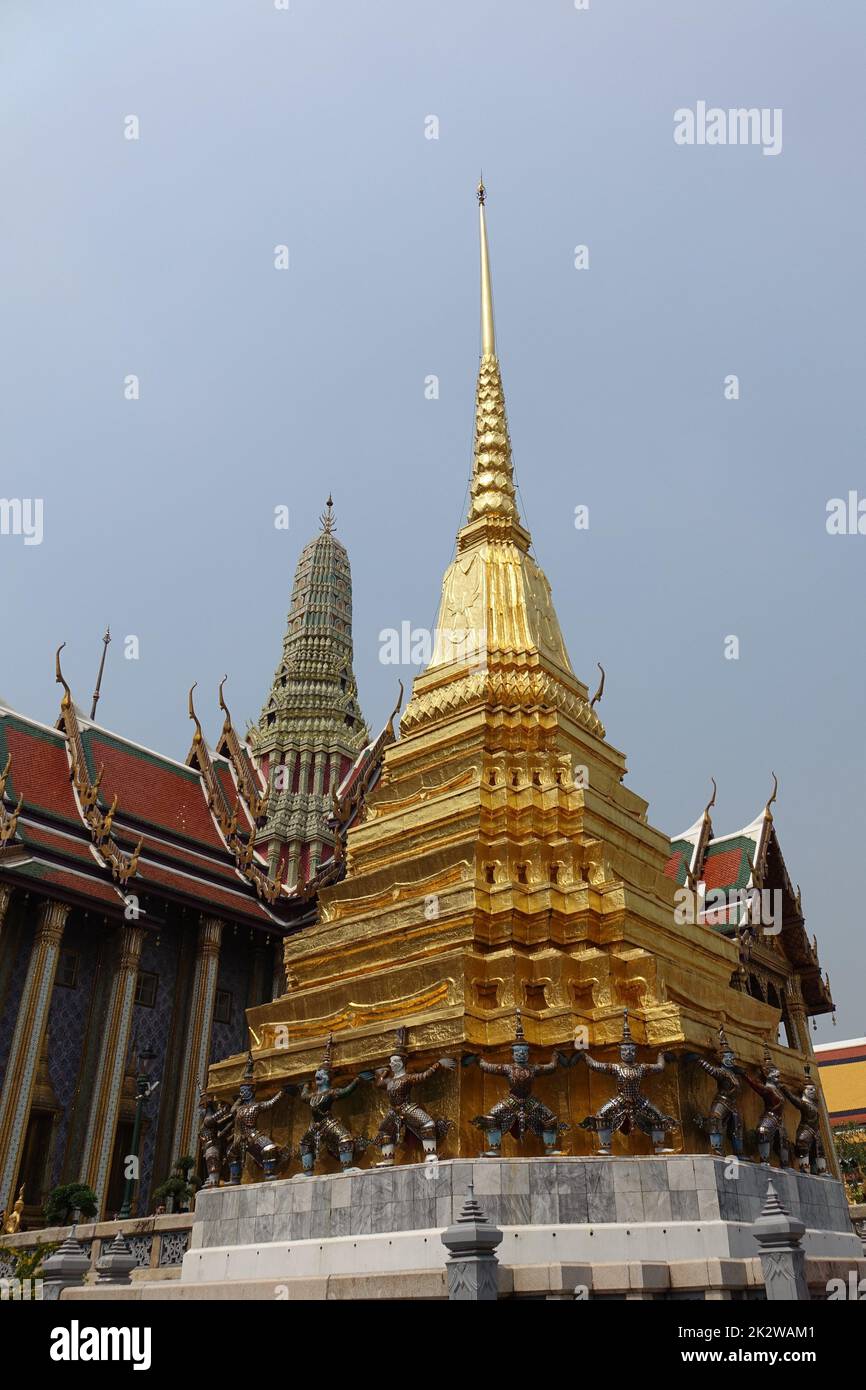 The traditional buildings in Bangkok, Thailand Stock Photo - Alamy