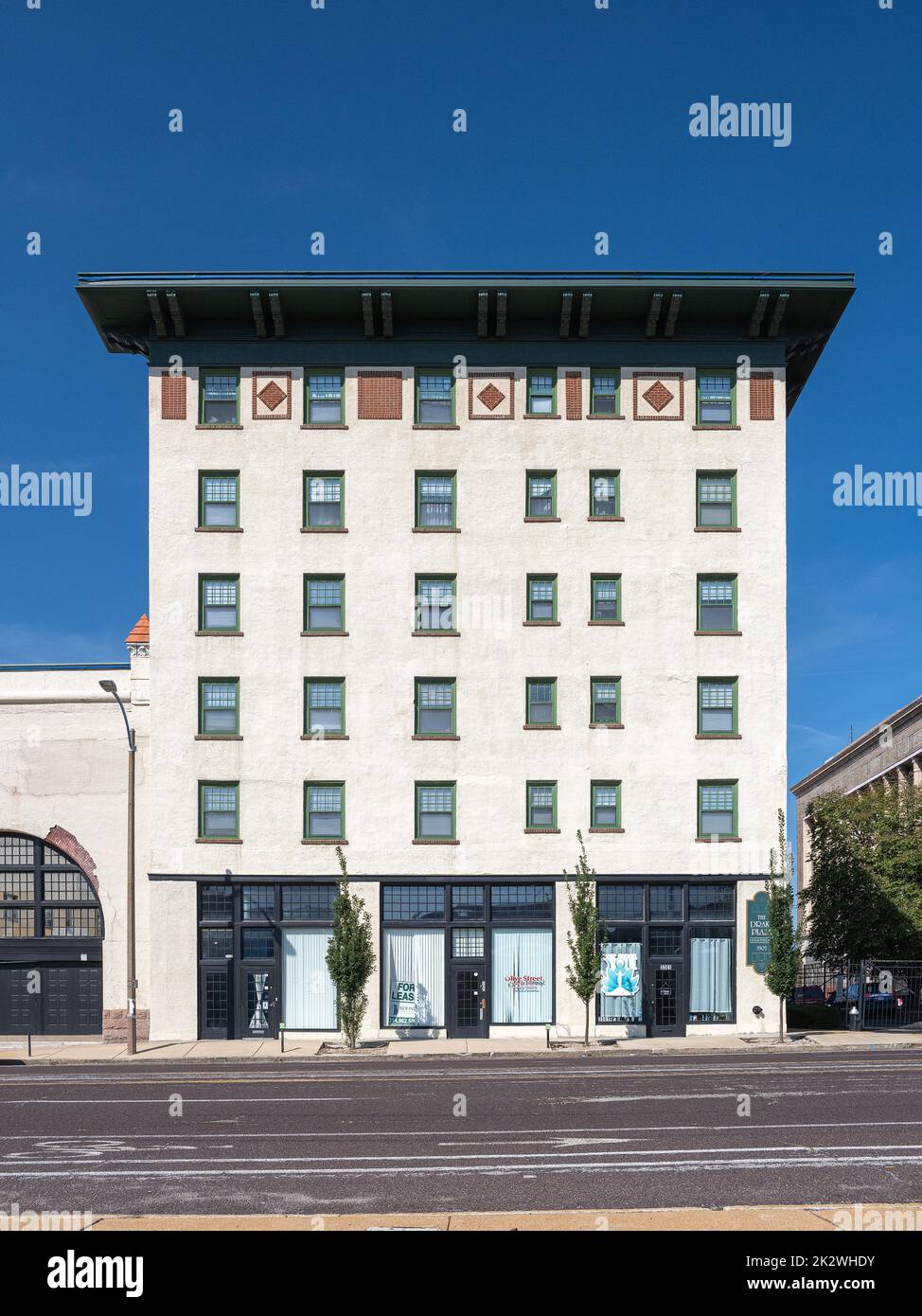 St louis commercial landscape hi-res stock photography and images - Alamy