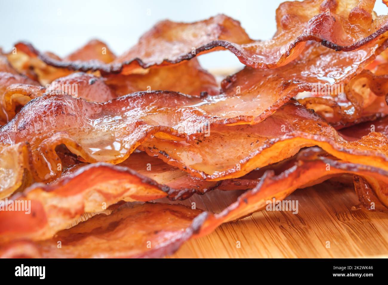 Crispy bacon strips hi-res stock photography and images - Alamy