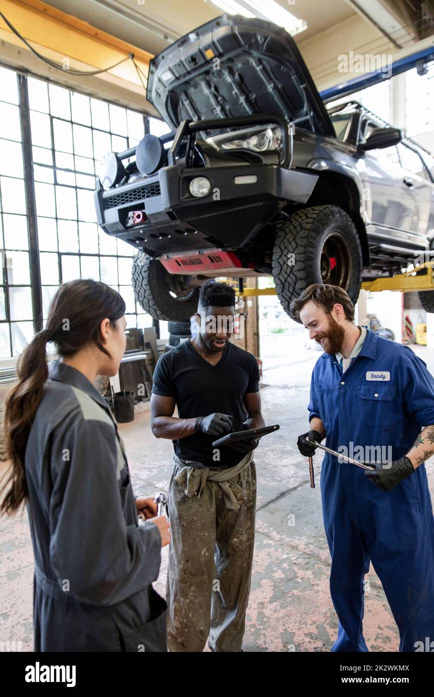 Business people meeting in a lift hi-res stock photography and images ...