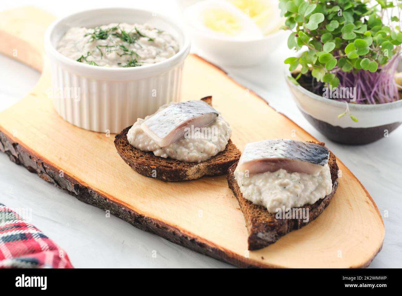 Jewish traditional food cuisine hi-res stock photography and images - Alamy