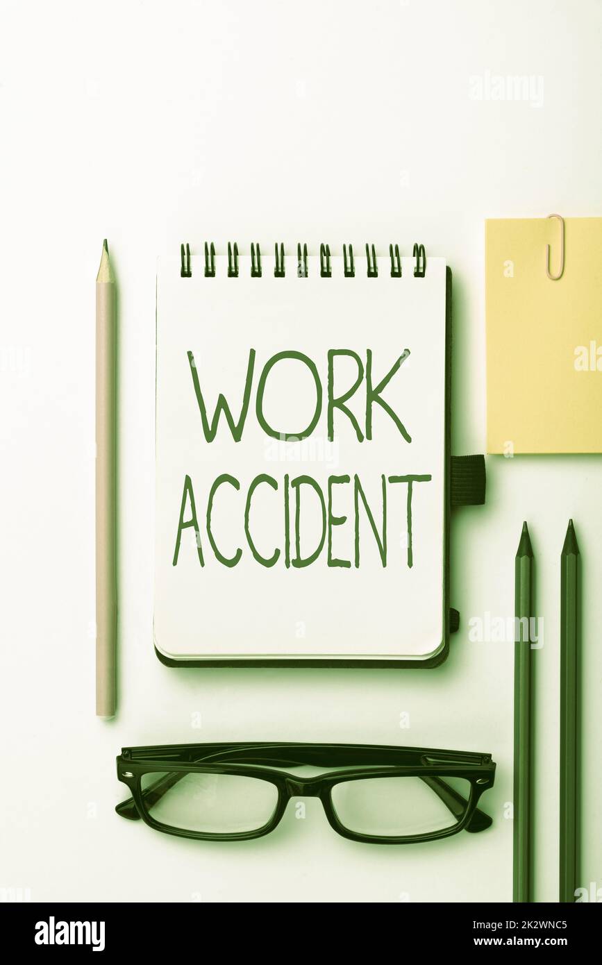 Accident school ambulance hi-res stock photography and images - Alamy