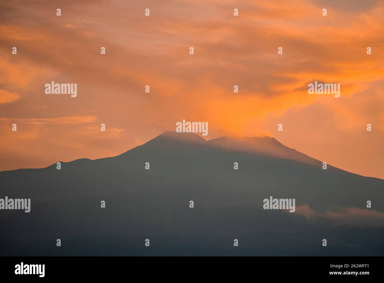 Mount etna at sunset hi-res stock photography and images - Alamy