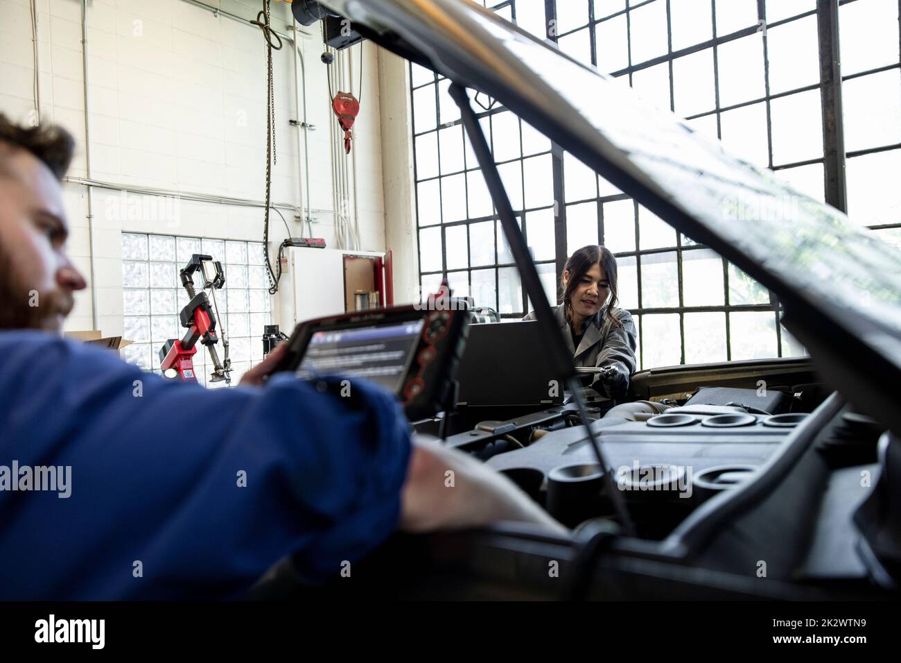 Engine test hi-res stock photography and images - Alamy