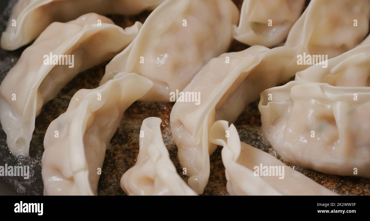 Yaki dumpling hi-res stock photography and images - Alamy