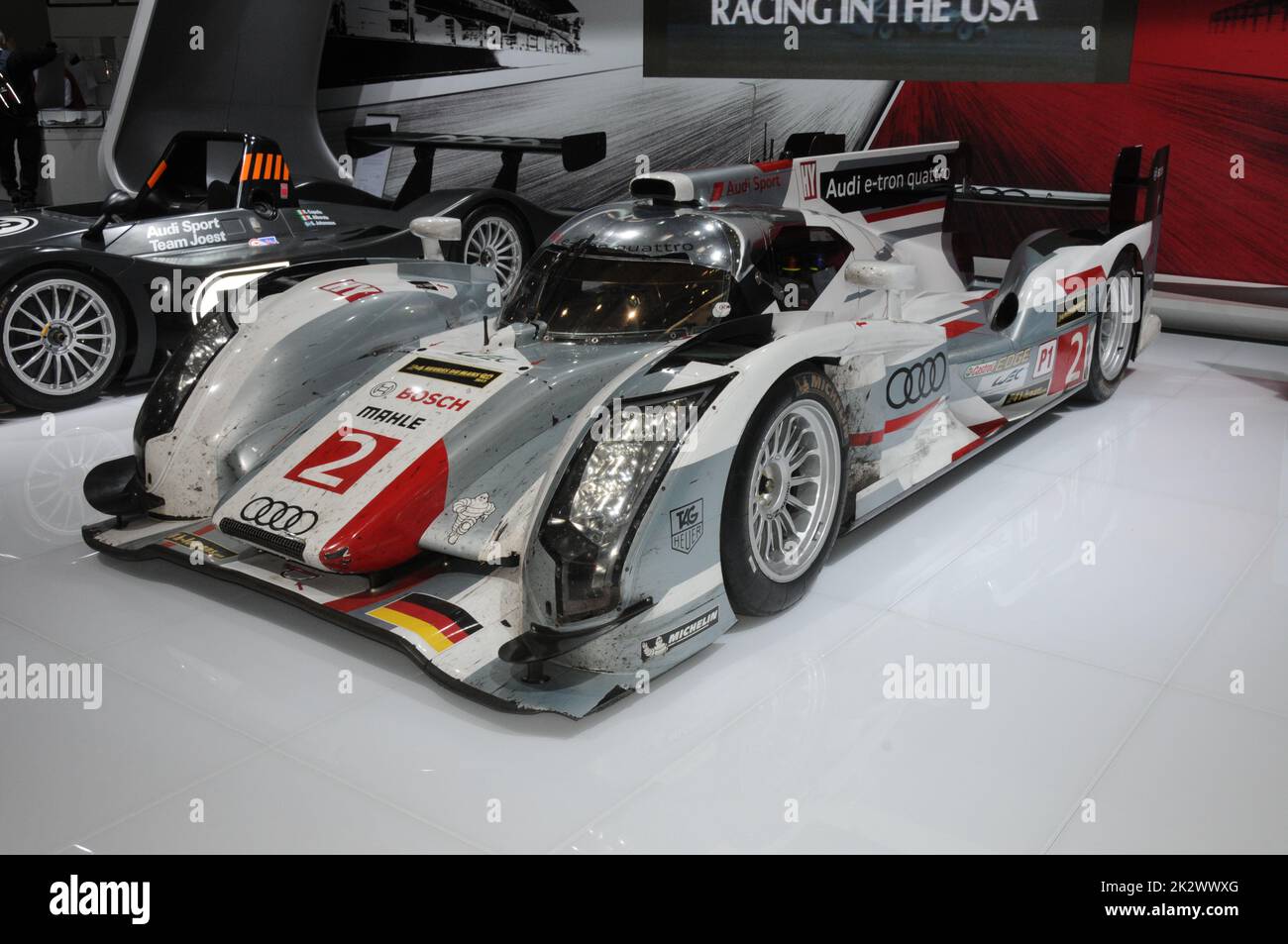 Audi R18 e-tron quattro LMP1 Le Mans-WInner '2013 - Drivers: Allan ...