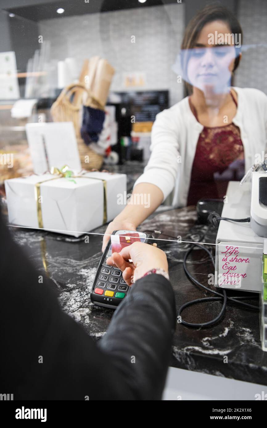 Bakery counter hi-res stock photography and images - Alamy