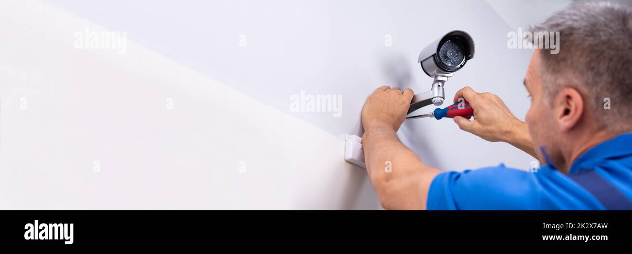 How to install security camera hi-res stock photography and images - Alamy