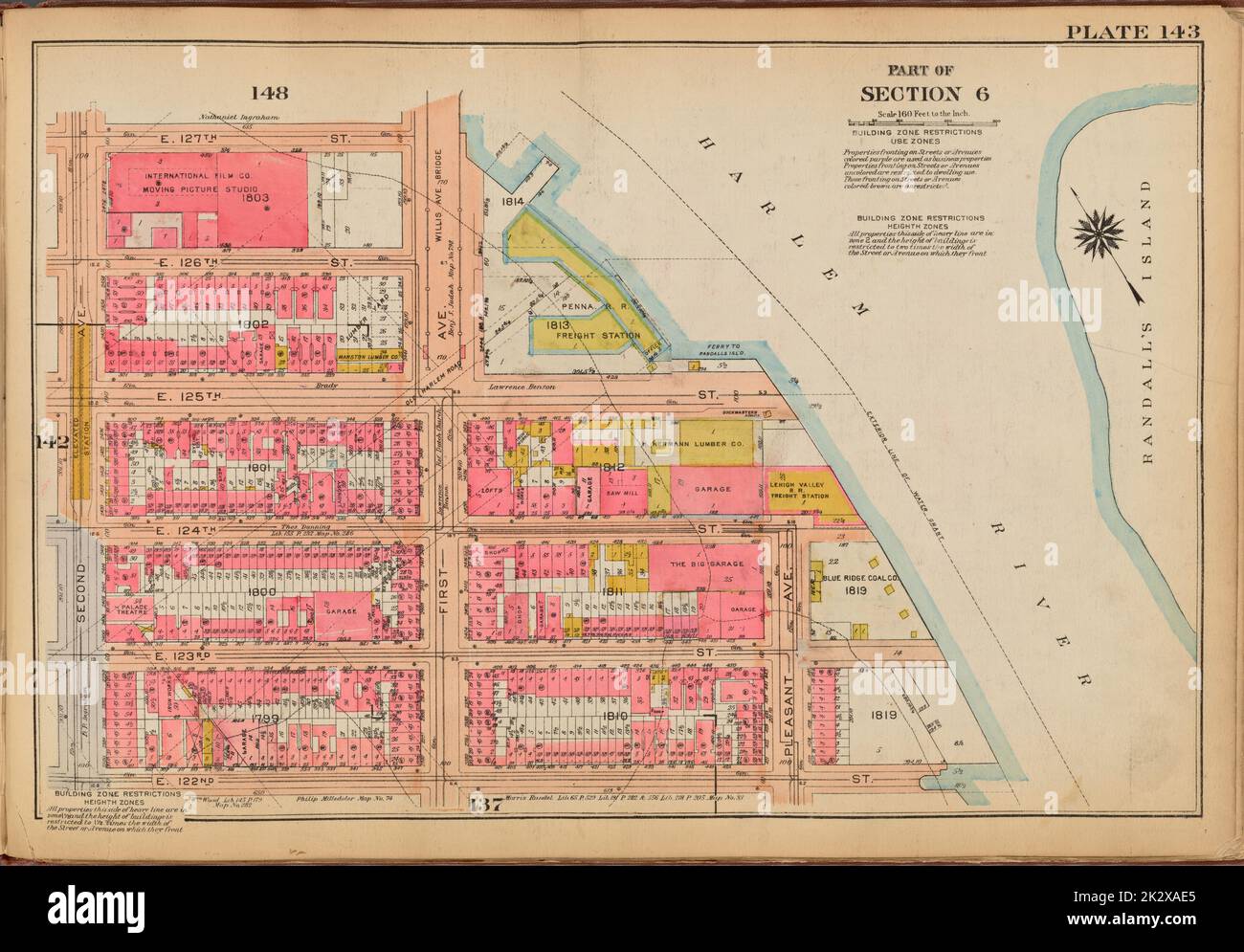 Manhattan 127th street hi-res stock photography and images - Alamy