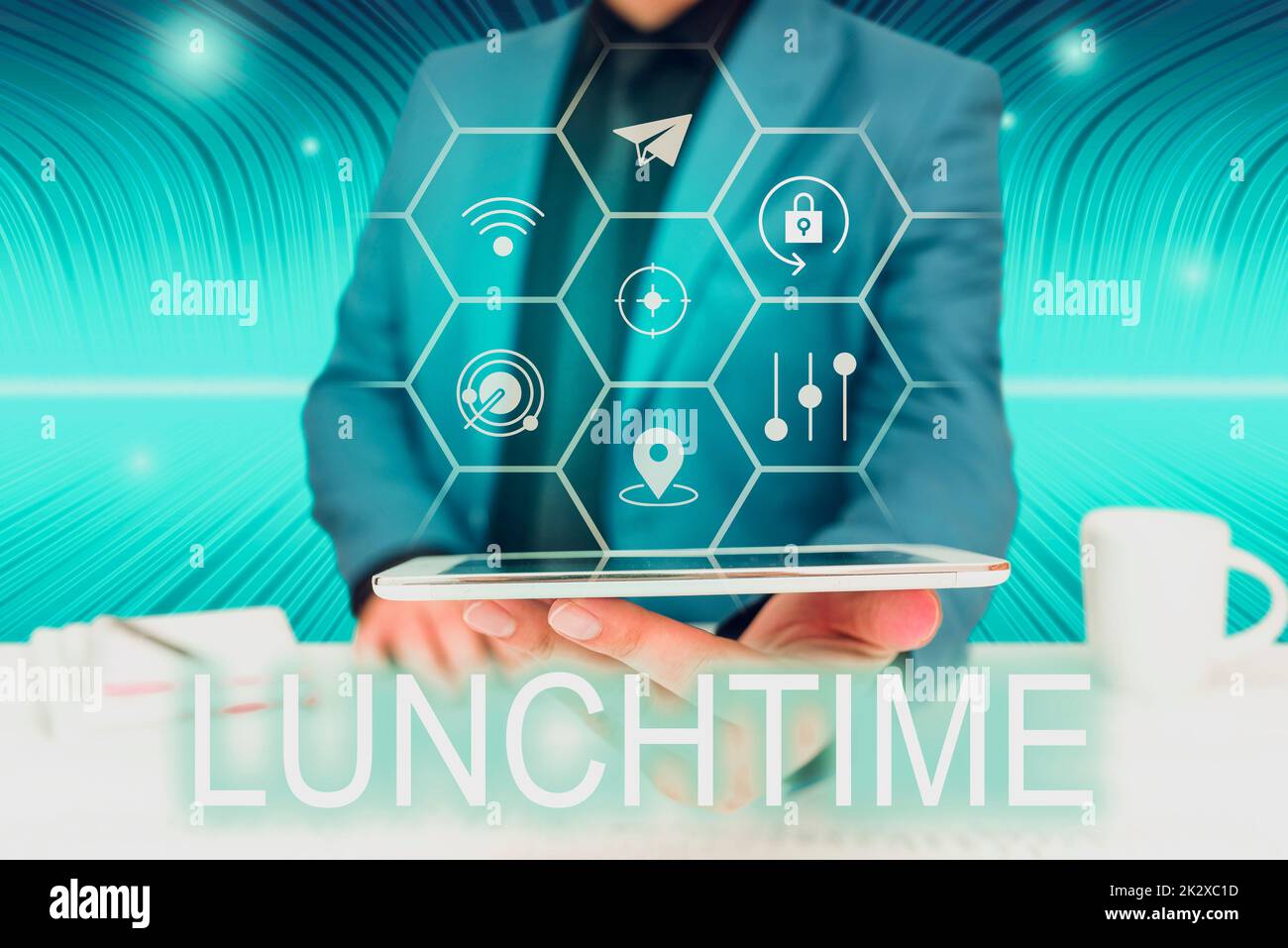 Hand writing sign Lunchtime. Business idea Meal in the middle of the ...