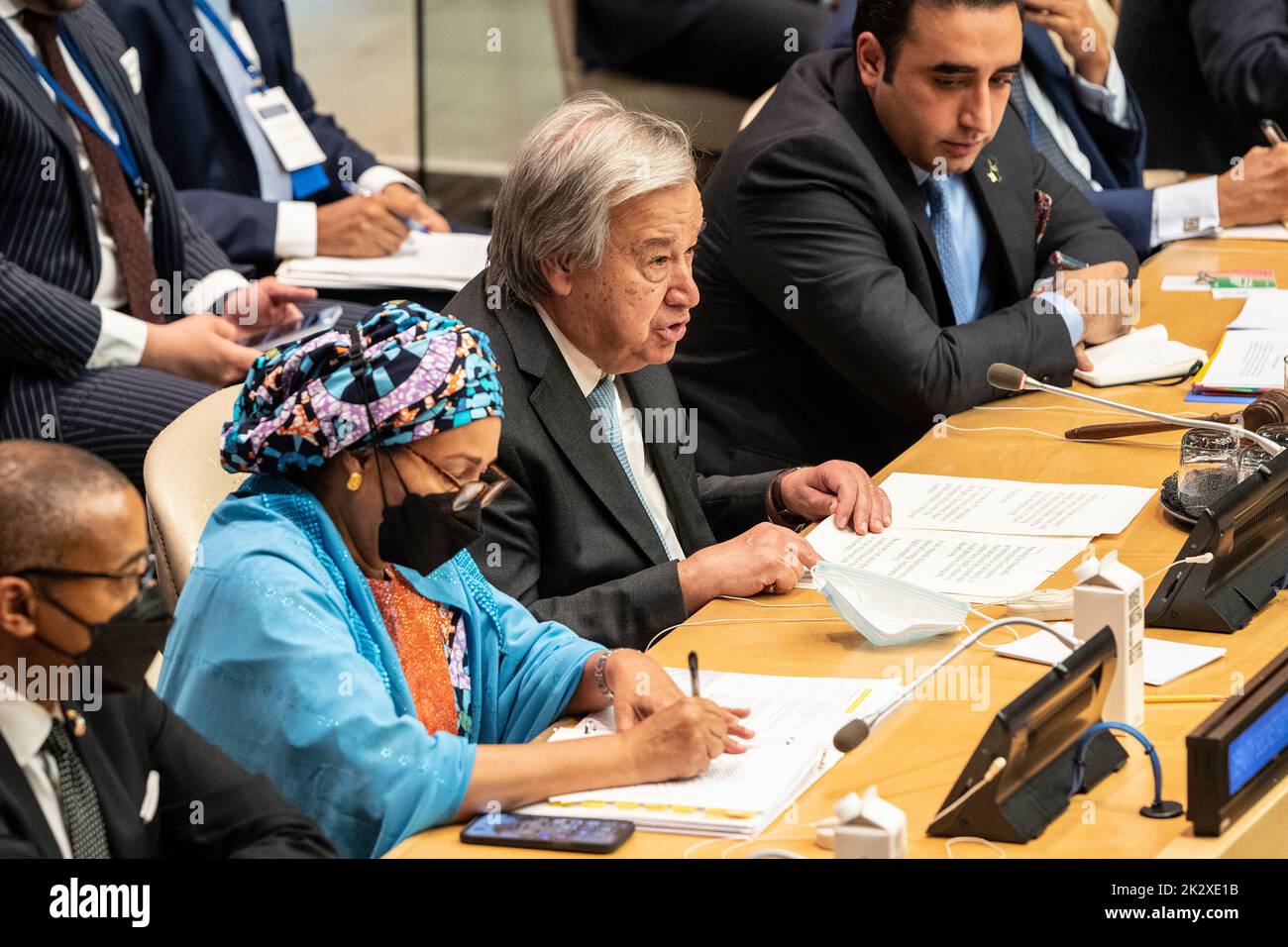 Group of 77 plus china hi-res stock photography and images - Alamy