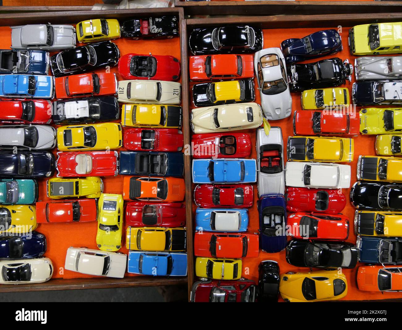Colorful group classic cars hi-res stock photography and images - Alamy