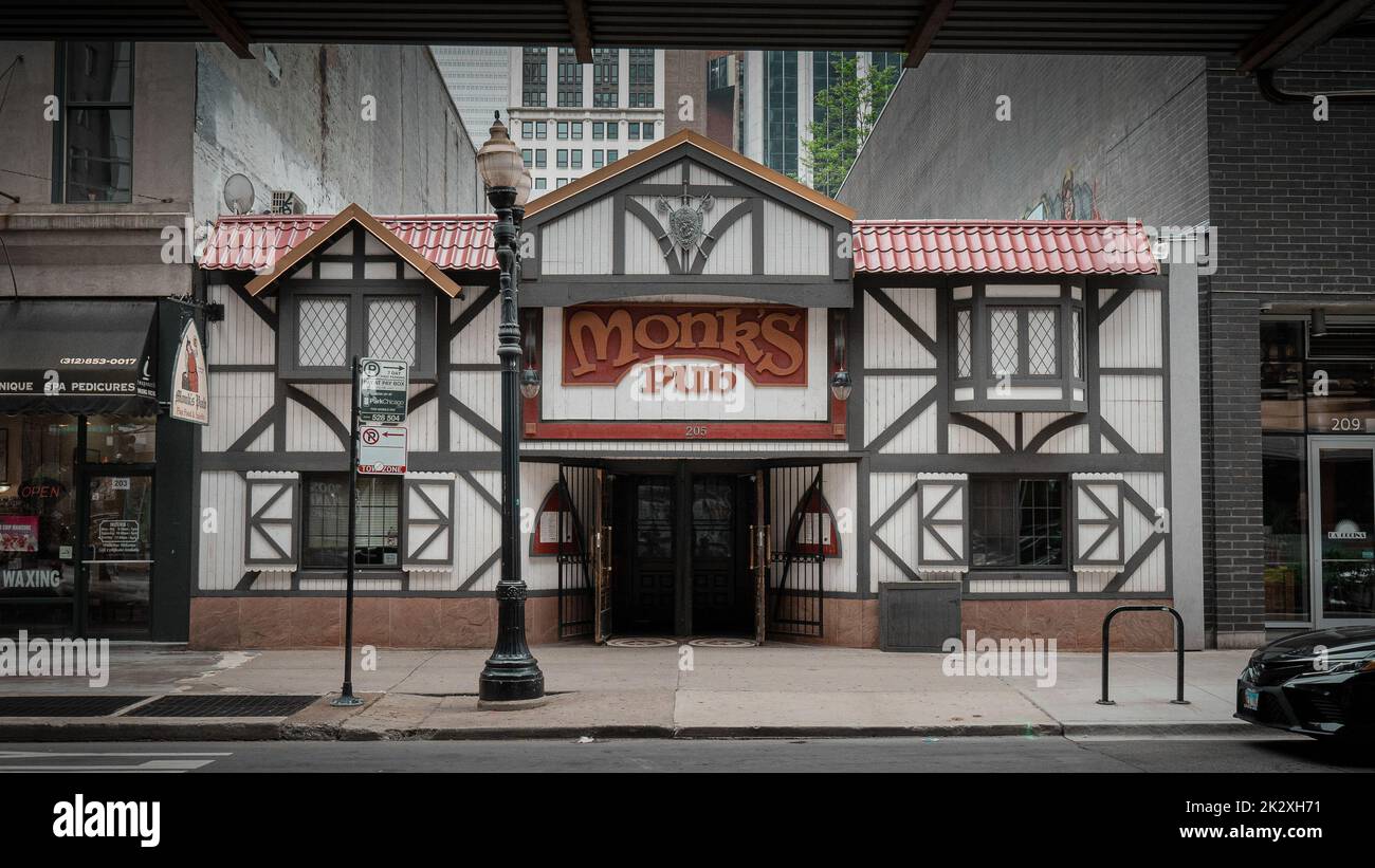 The historic Monk's Pub in Chicago, USA Stock Photo - Alamy