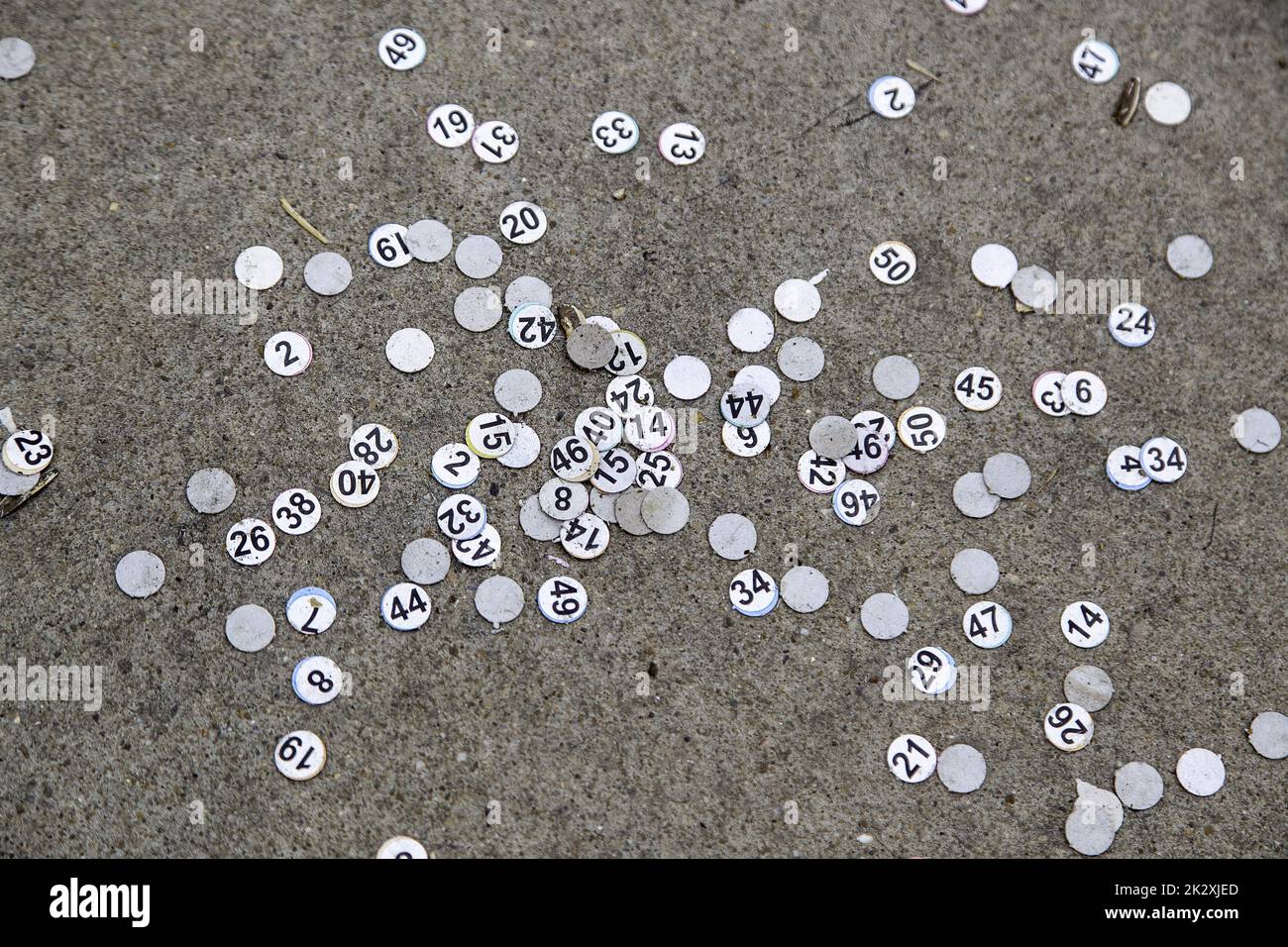 Bingo number on the floor Stock Photo - Alamy