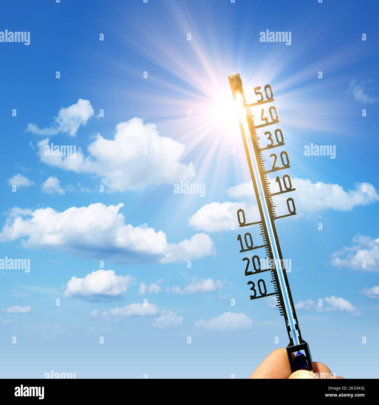 Thermometer with celsius scale showing extreme high temperature Stock ...