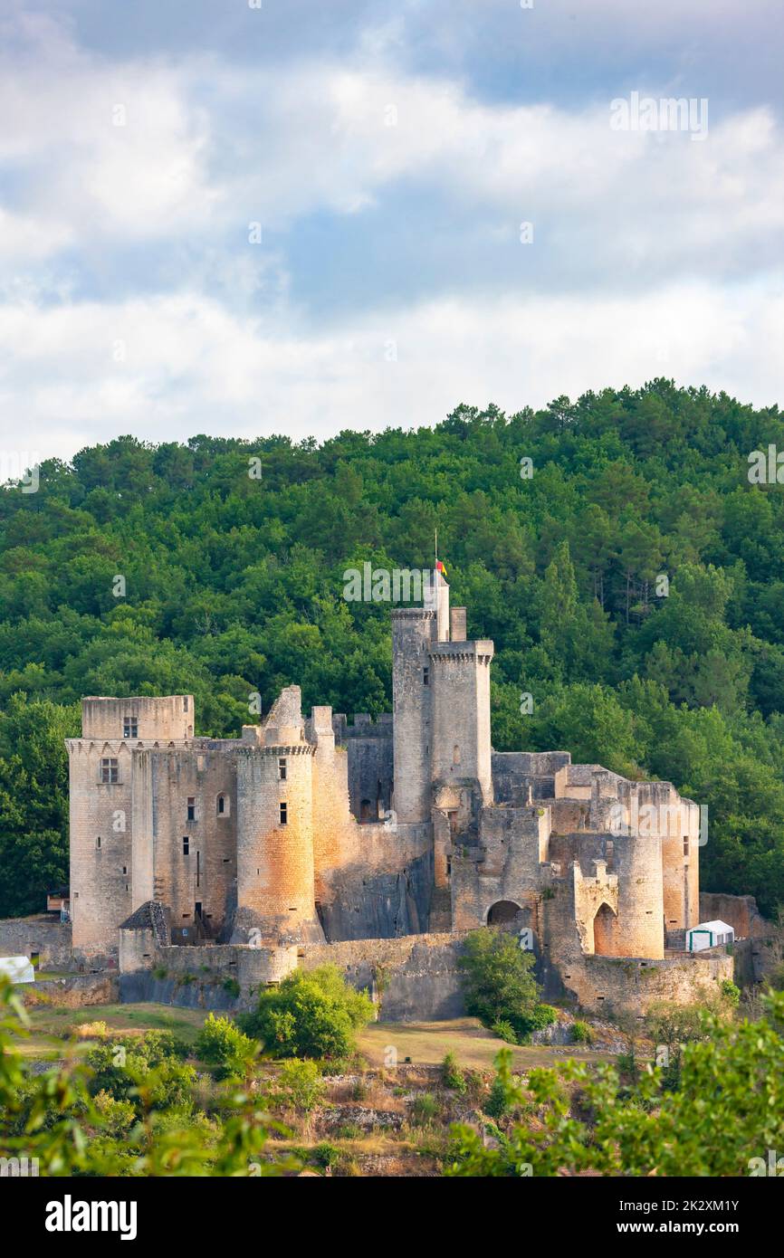 Bonaguil chateau hi-res stock photography and images - Alamy