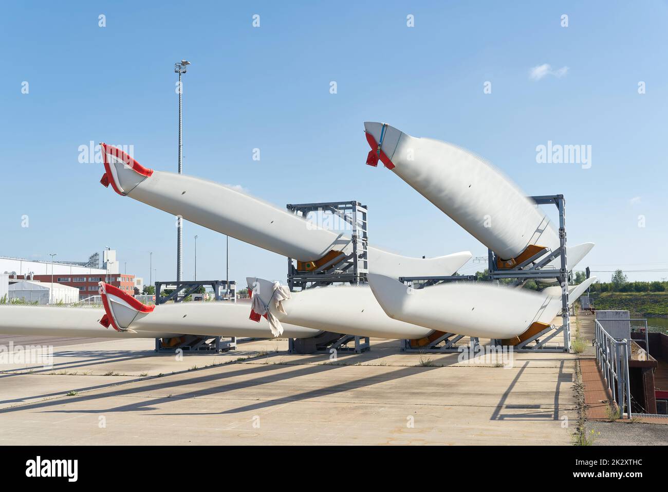 Storage yard for rotor blades of wind turbines Stock Photo - Alamy