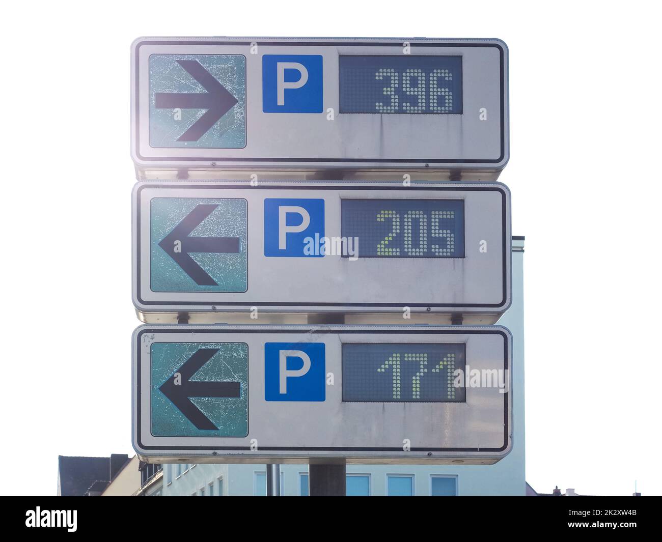 free places sign in car park Stock Photo - Alamy
