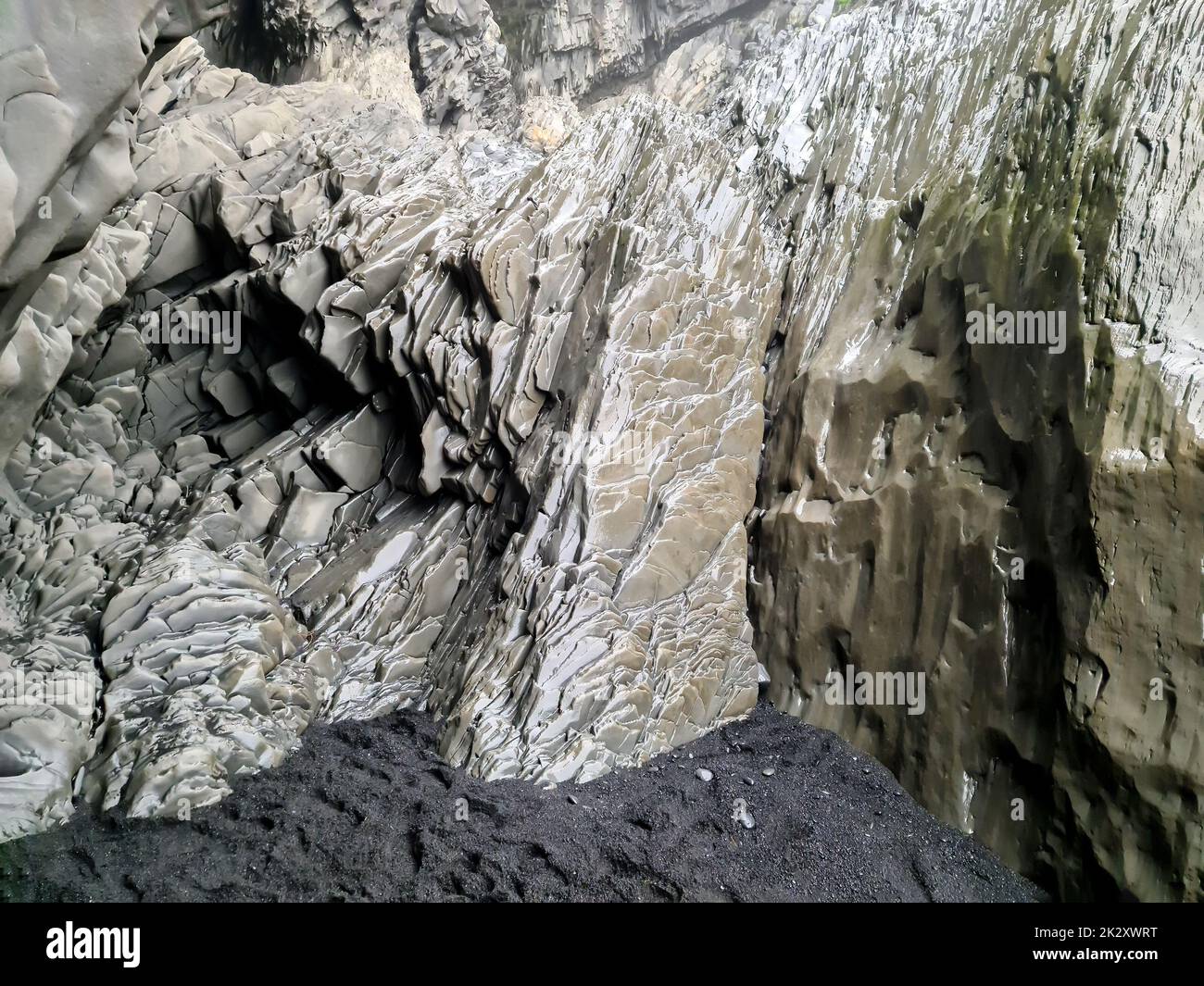 Amazing basalt rock structures at Endless Black Beach of Iceland Stock ...