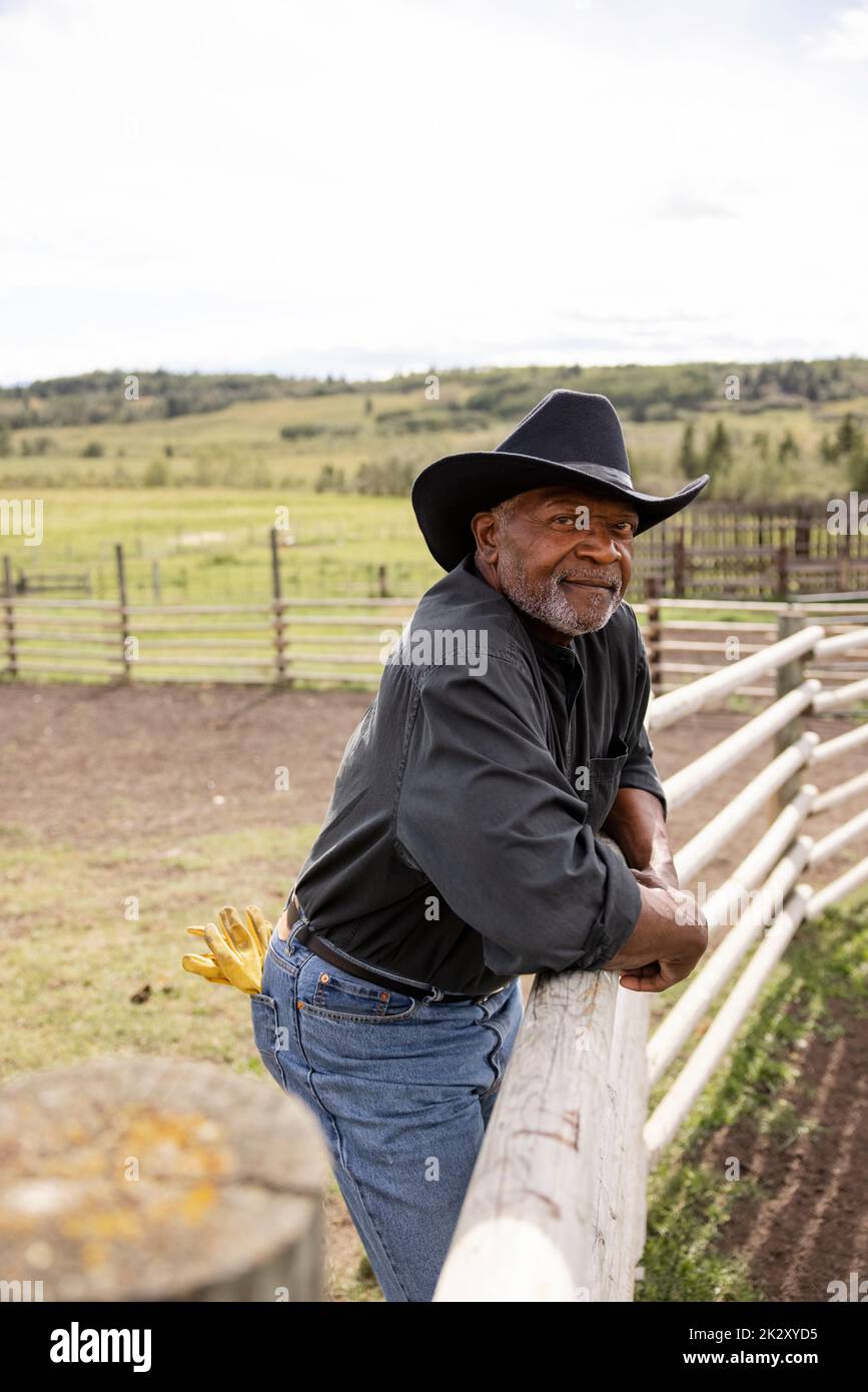 Handsome male portrait hi-res stock photography and images - Alamy