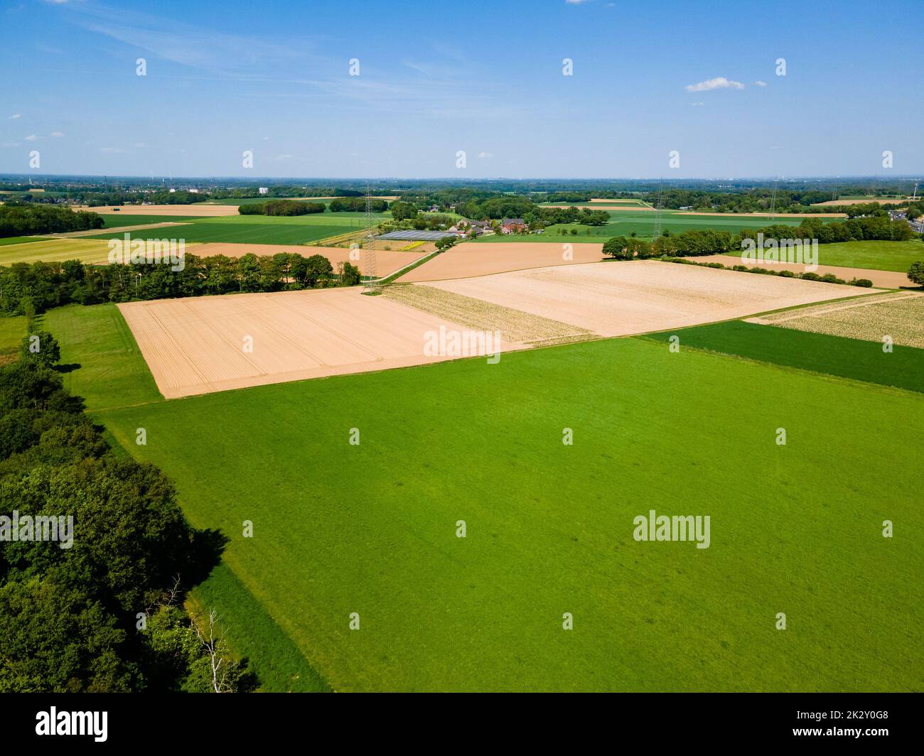 Farmland aerial view hi-res stock photography and images - Alamy