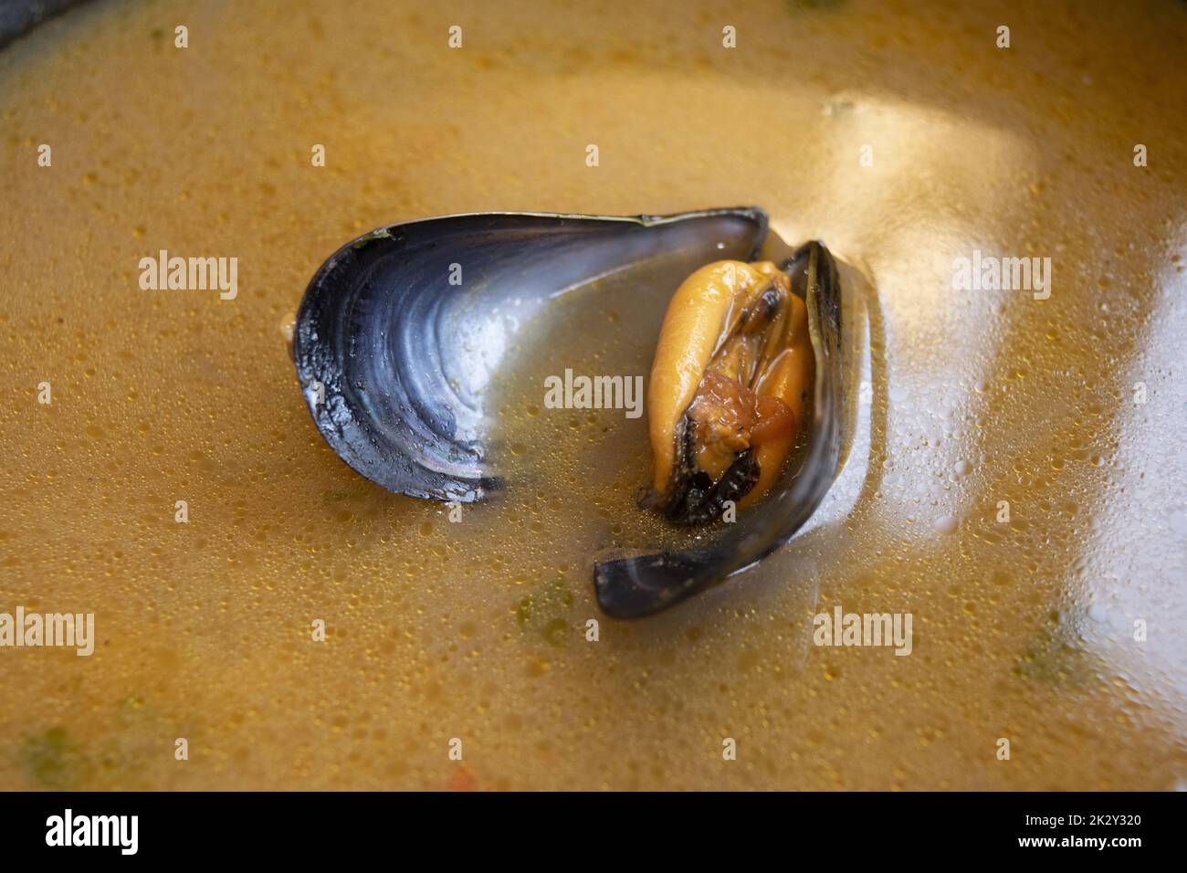 Fish broth hi-res stock photography and images - Alamy