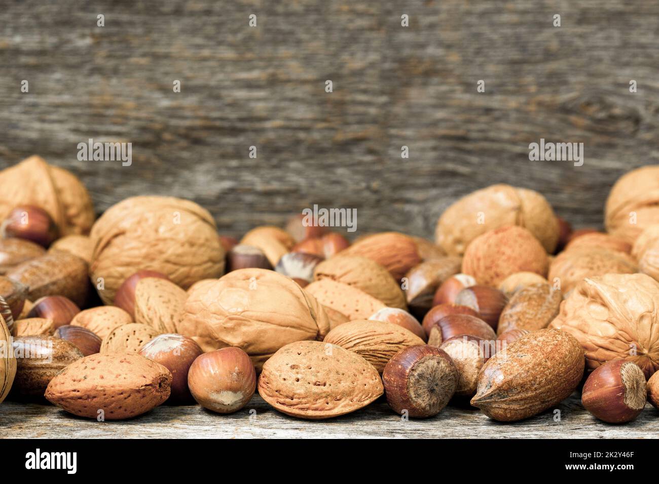 Healthy snack nuts hi-res stock photography and images - Alamy
