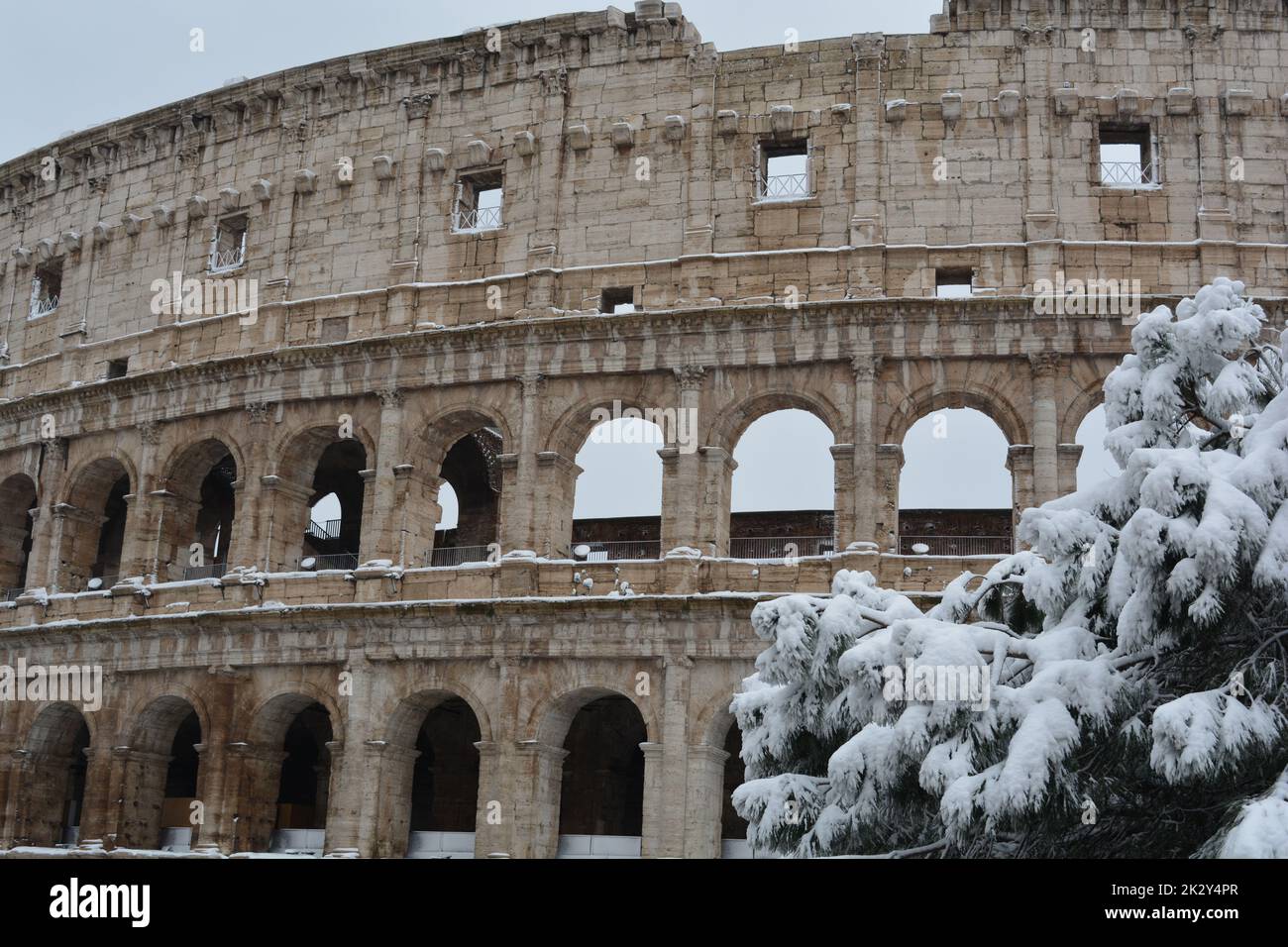 Colosseum covered by snow hi-res stock photography and images - Alamy