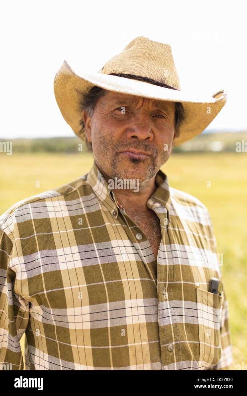 Hat confident hi-res stock photography and images - Alamy