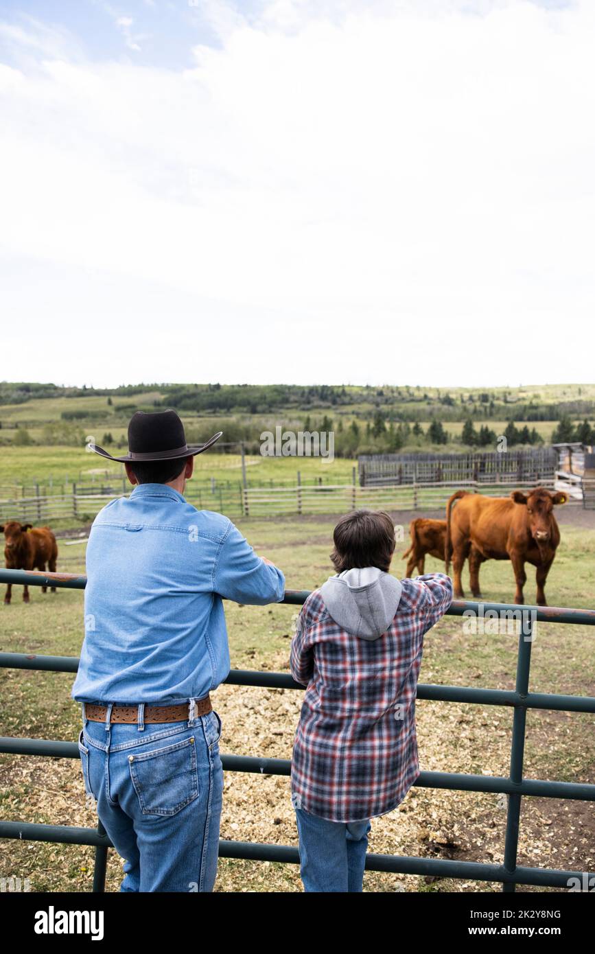 Man father son ranch hi-res stock photography and images - Alamy