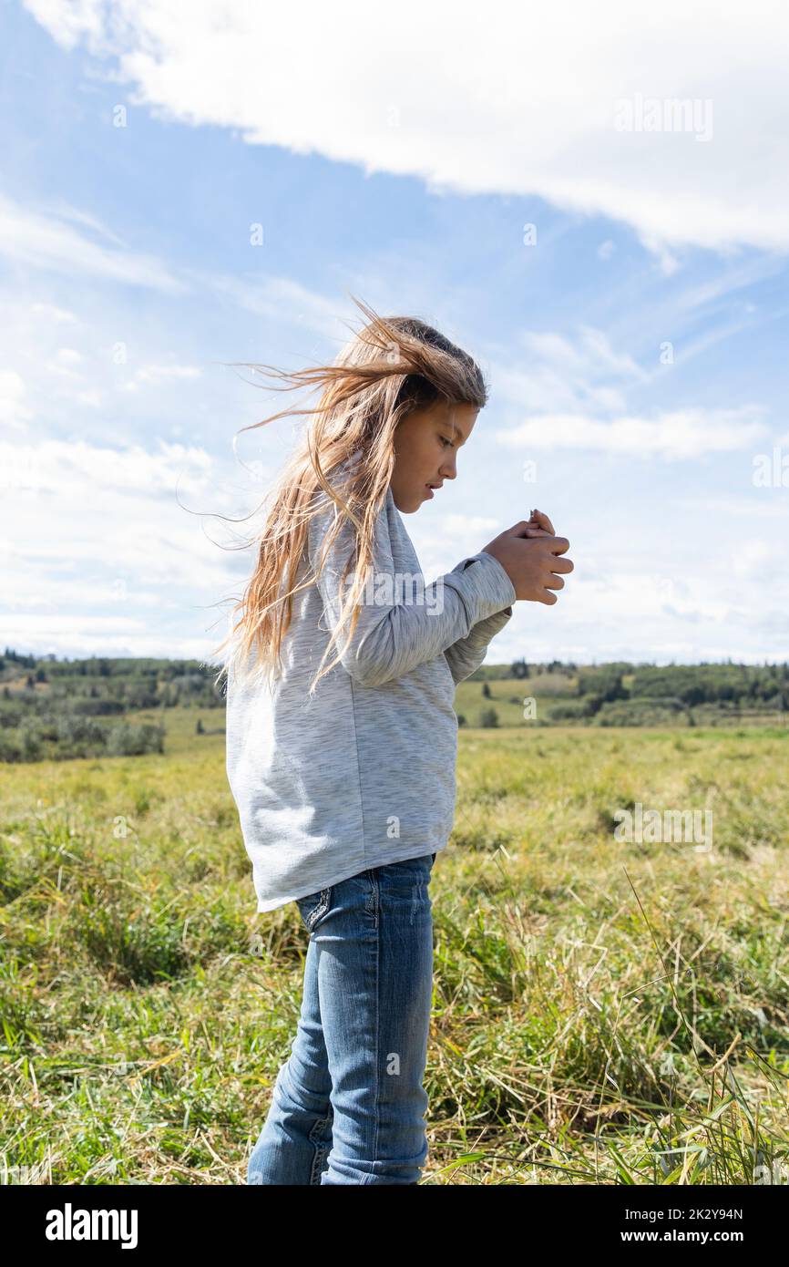 Rural country girl hi-res stock photography and images - Alamy