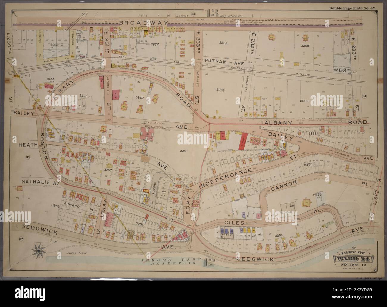 238th street hi-res stock photography and images - Alamy