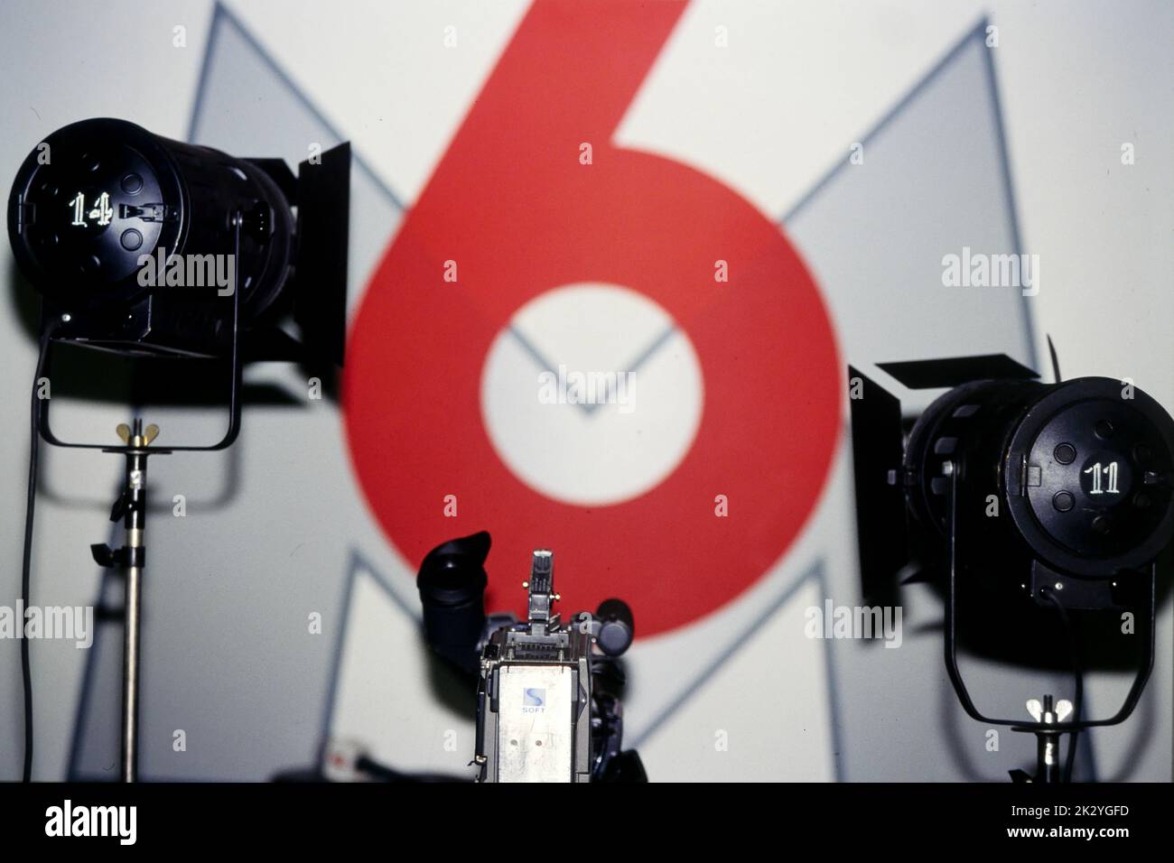 M6 broadcasting company hi-res stock photography and images - Alamy