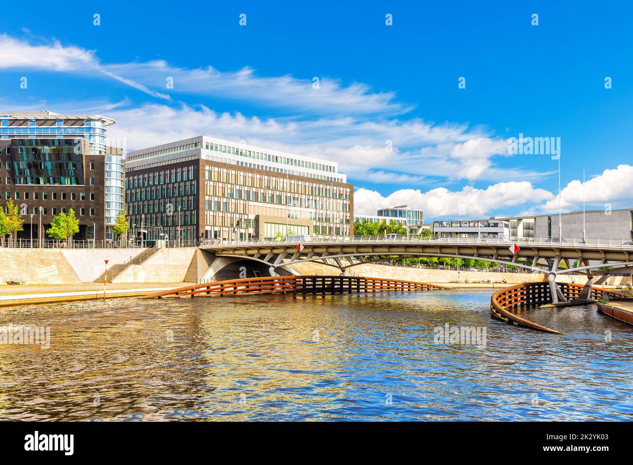 Bridge over the Spree and view on the modern buildings of Berlin ...