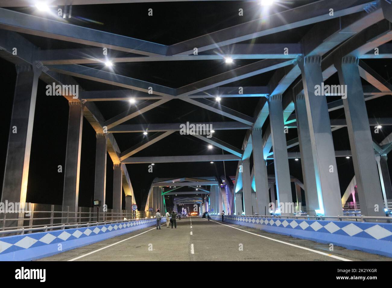 Kolkata, India. 22nd Sep, 2022. The newly constructed Tala Bridge is ...