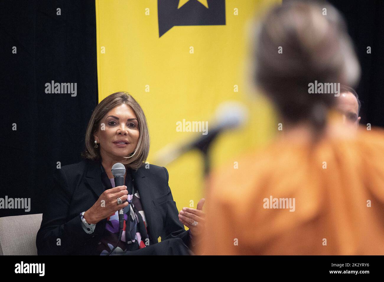 Eva guzman hi-res stock photography and images - Alamy