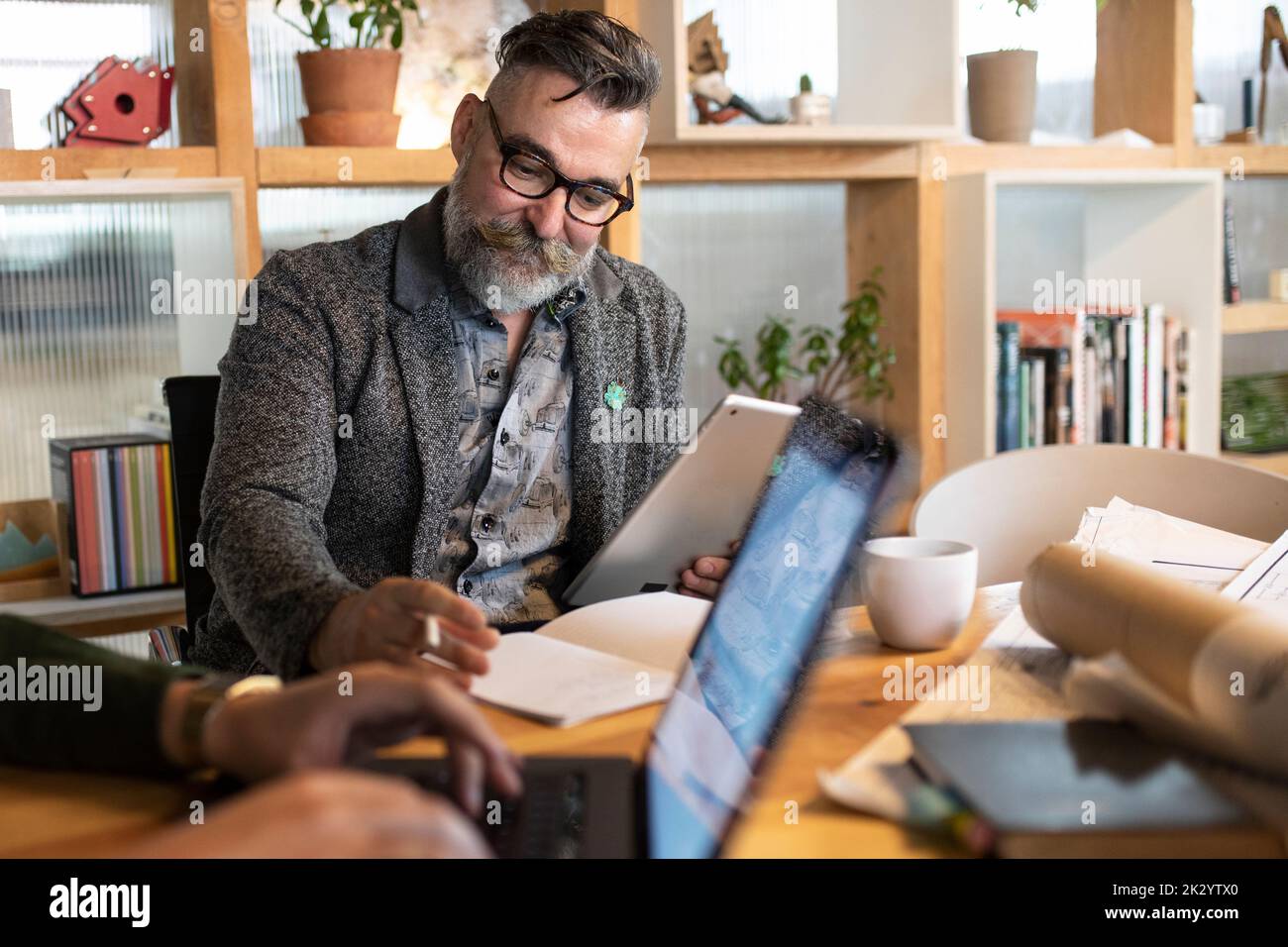 Team owner hi-res stock photography and images - Alamy