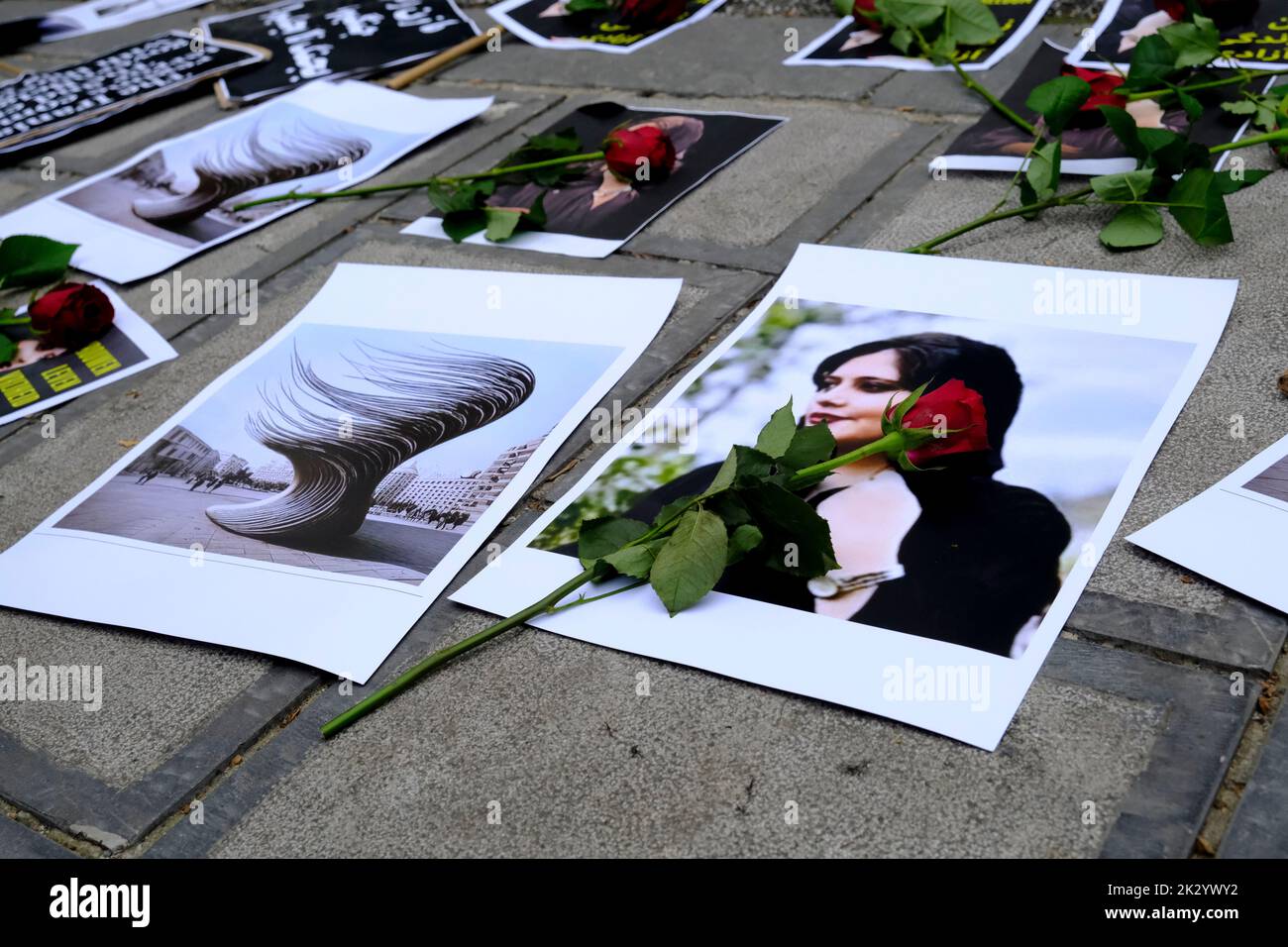 Brussels, Belgium. 23rd Sep, 2022. Flowers are seen on a portrait of ...